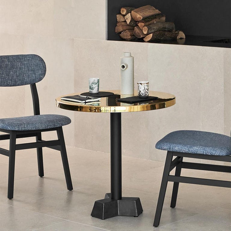 Shiny Round Table For Sale at 1stDibs