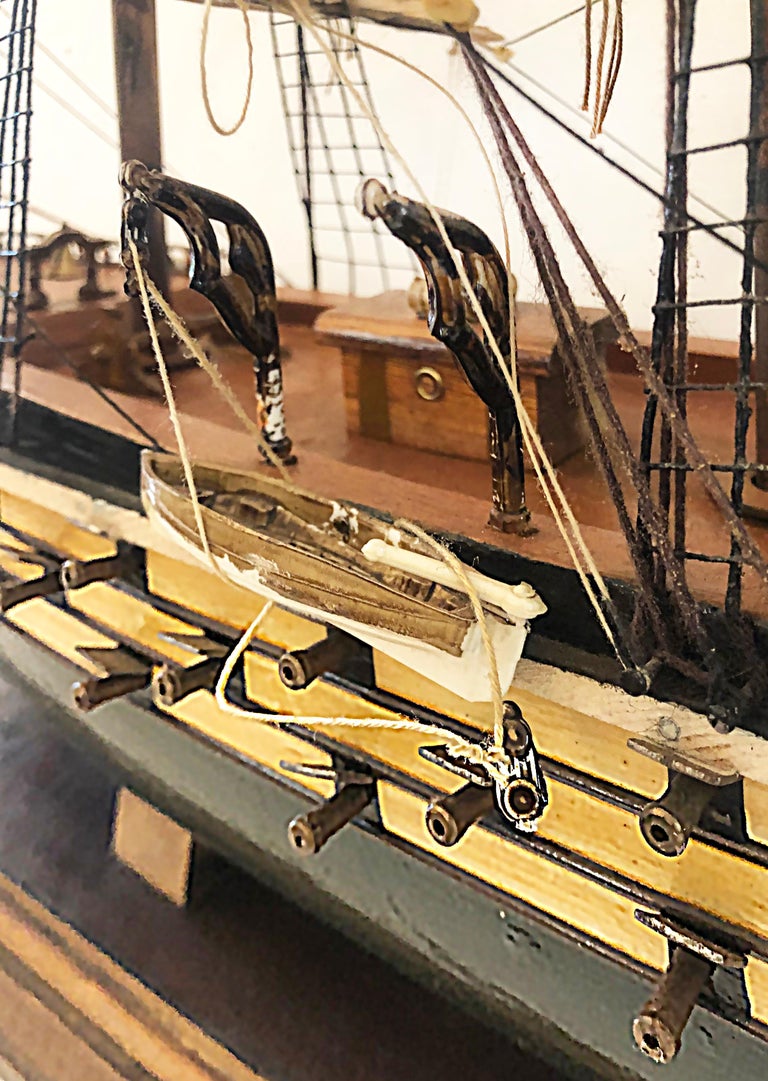 Ship's Model "Spanish Fragata Espanola/Ano 1780" in Acrylic case For ...