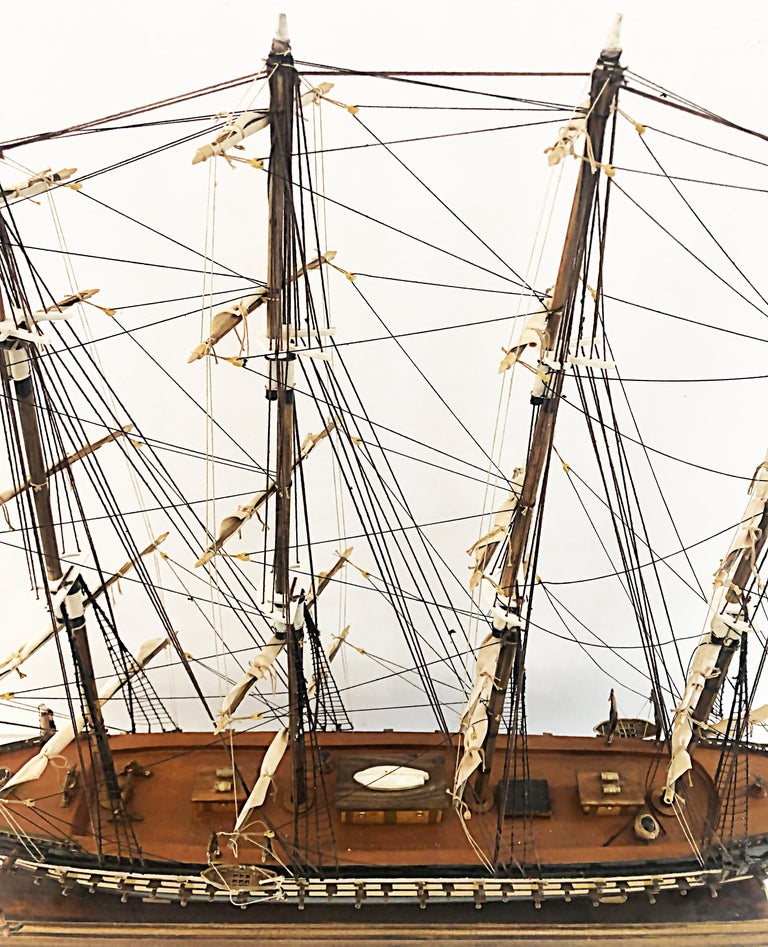 Ship's Model "Spanish Fragata Espanola/Ano 1780" in Acrylic case For ...