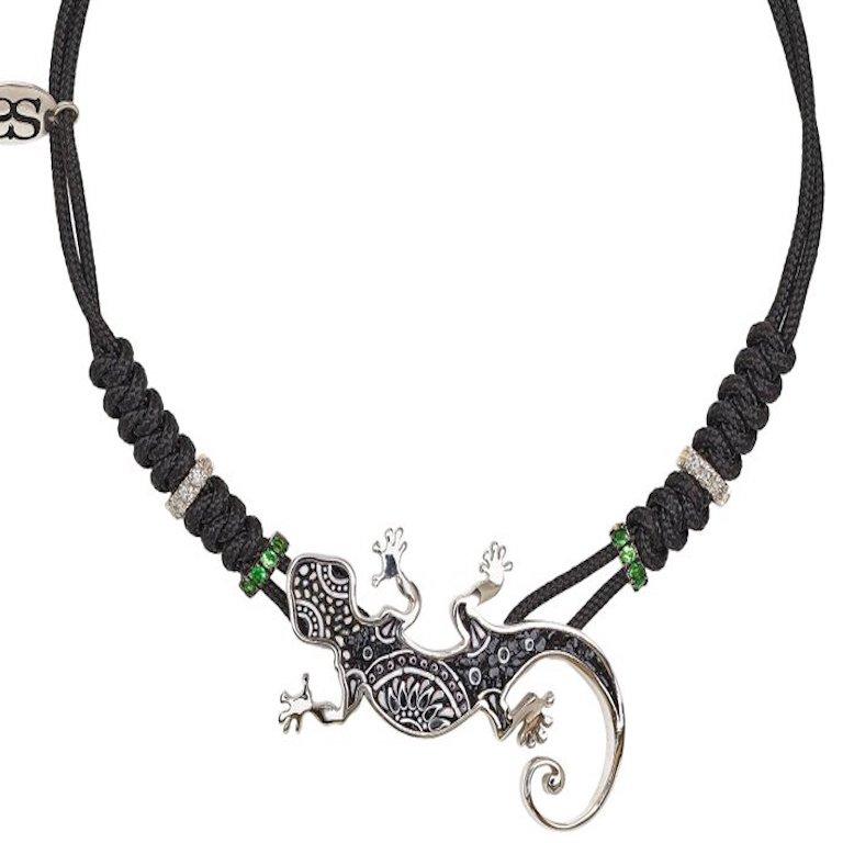 Stylish Gecko Bracelet White Gold White Diamond Tsavorite Decorated ...
