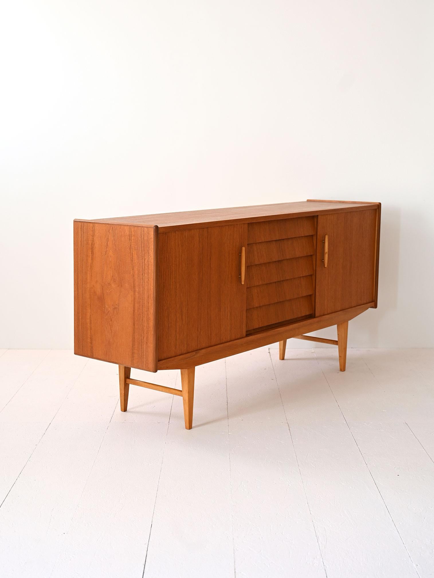 Scandinavian sidebaord with central drawers For Sale at 1stDibs