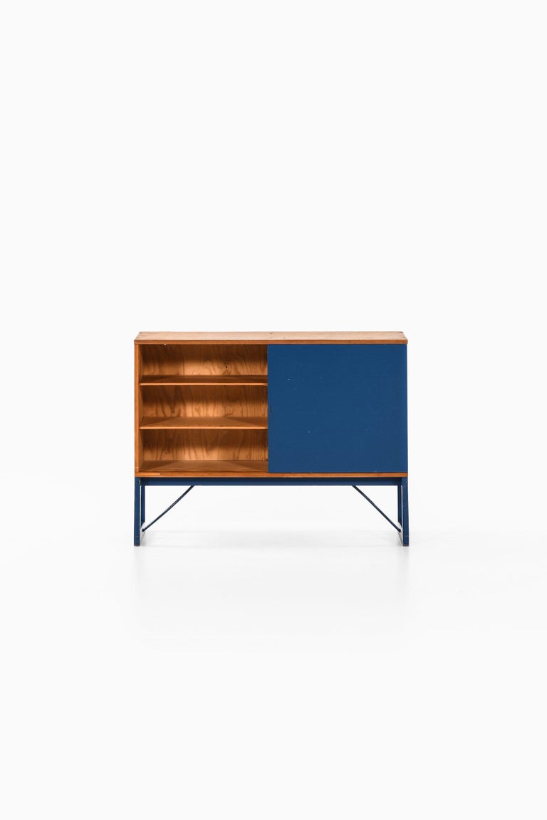 Sideboard / Console Table at 1stDibs