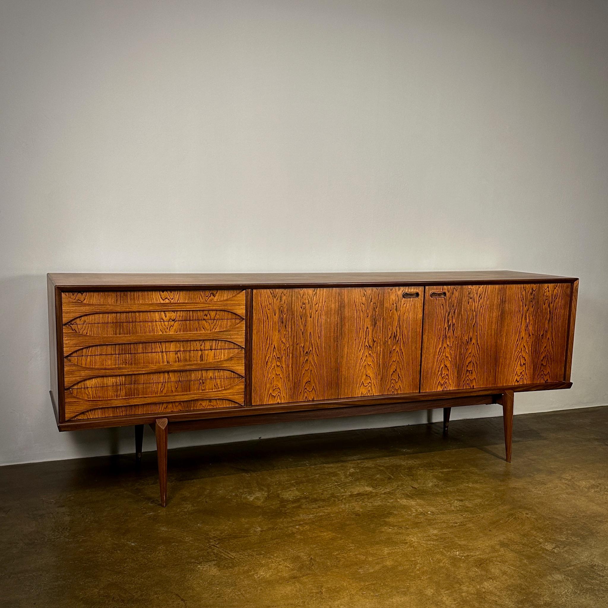 Sideboard For Sale at 1stDibs