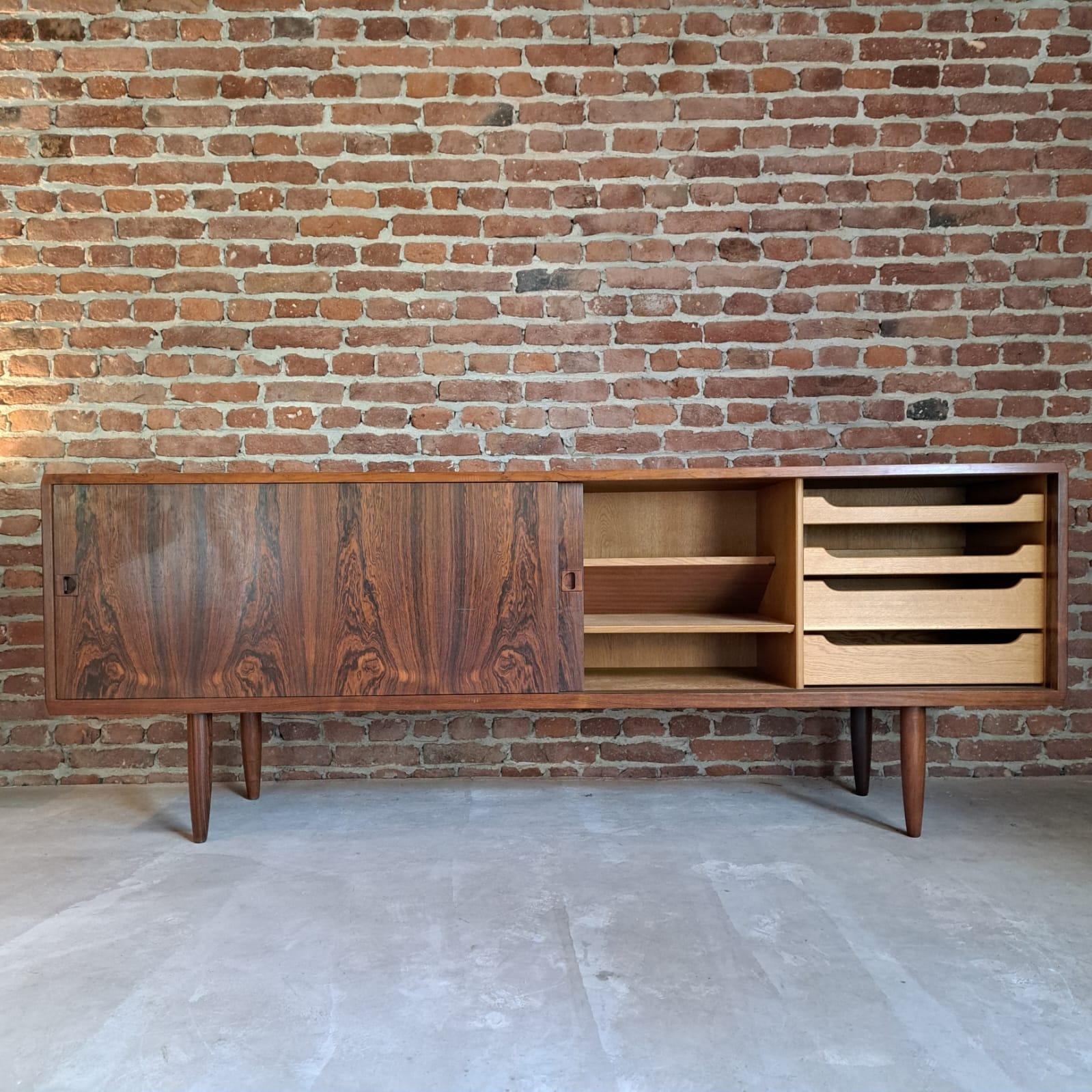 Sideboard Vintage in Rosewood, Denmark, 1960 For Sale at 1stDibs