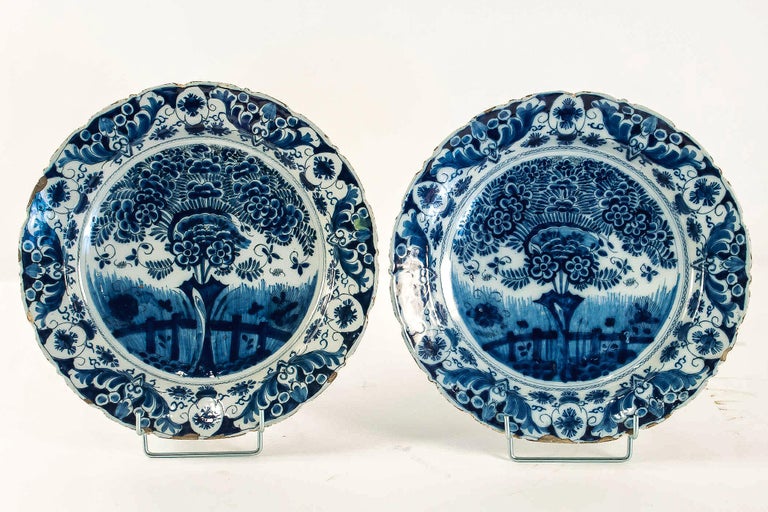 Sign by Claw 490 Brand, Early 18th Century, Pair of Faience Delft Round ...