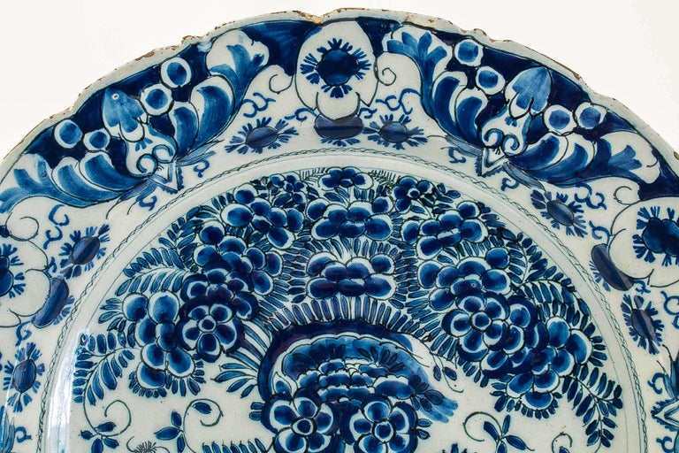 Sign by Claw 490 Brand, Early 18th Century, Pair of Faience Delft Round ...