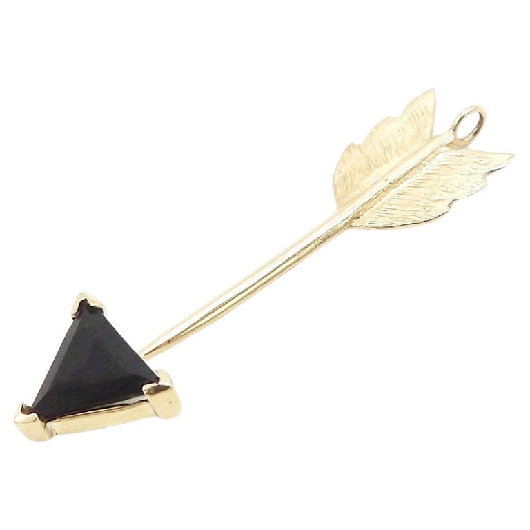 Signature 14K Gold Dark Green Tourmaline Arrow Pendant For Sale at 1stDibs