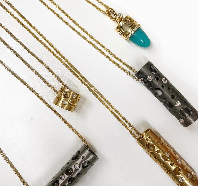 Signature Dana Bronfman Convertible Holly Pendant For Sale at 1stDibs