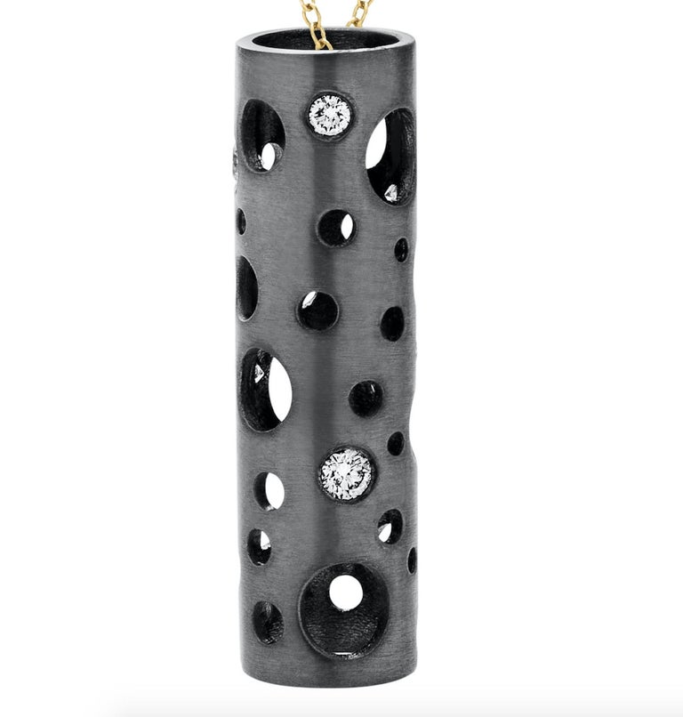 Signature Dana Bronfman Convertible Holly Pendant For Sale at 1stDibs