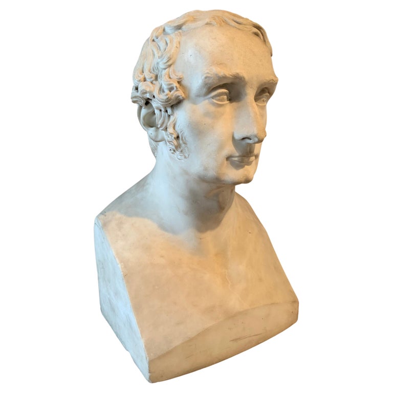 Buste en marbre italien sculpté du 19ème siècle signé d'un gentleman En ...