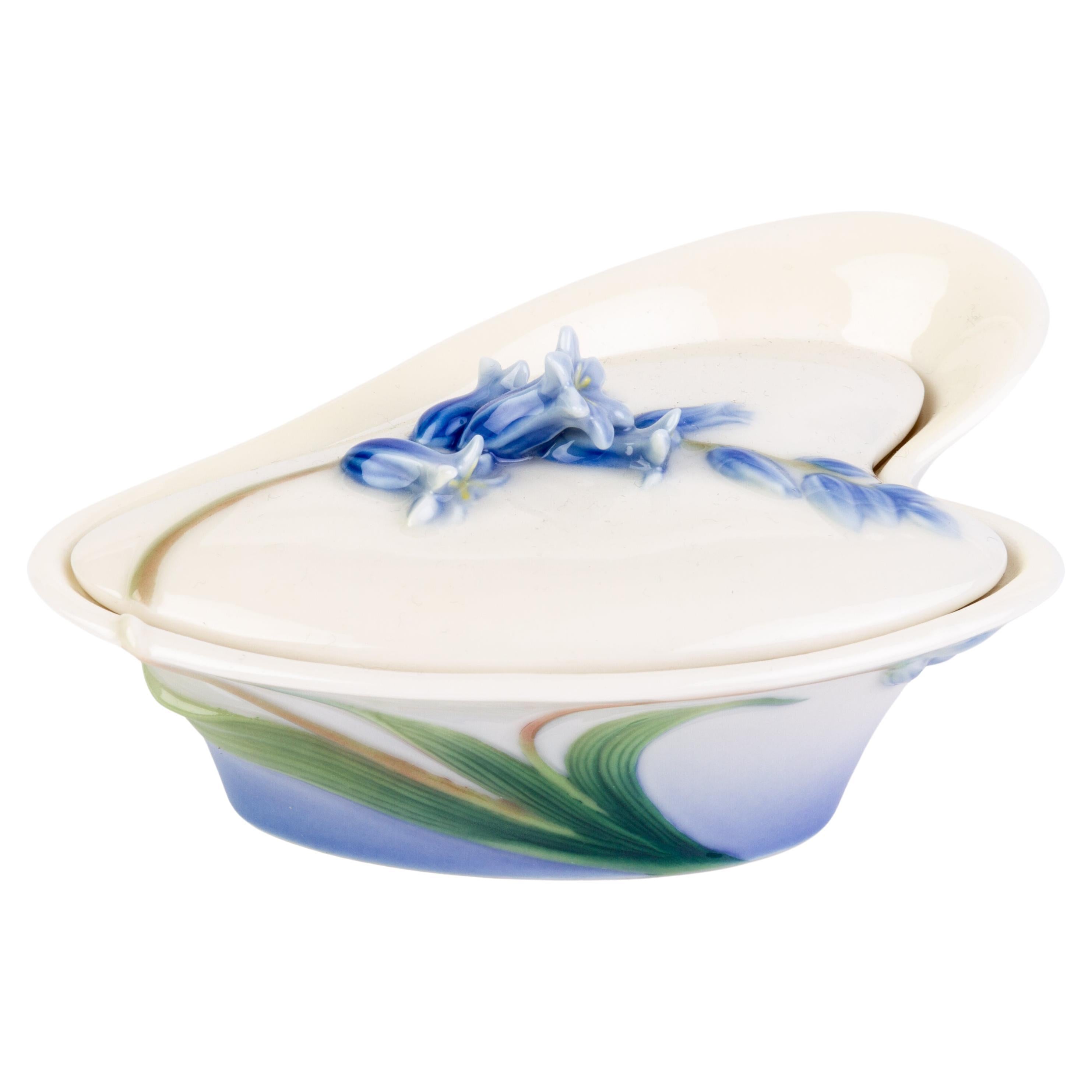 Antique Porcelain Box with Floral Chintz Design For Sale at 1stDibs