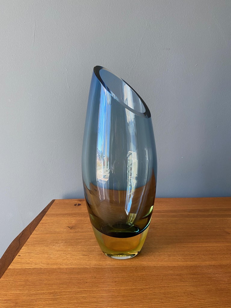 Signed Italian Art Glass Vase at 1stDibs