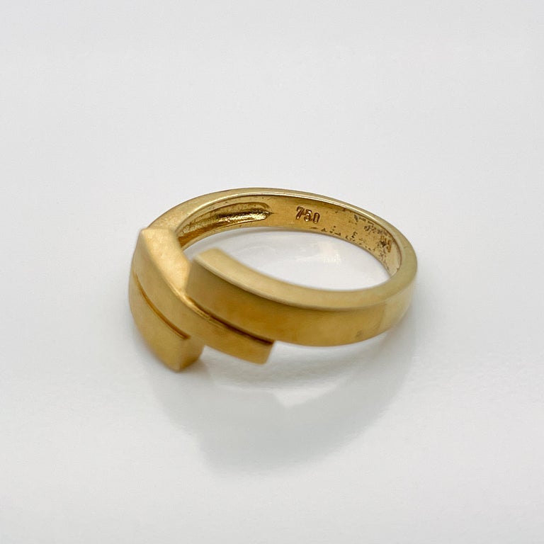 Signed Modernist 18 Karat Gold Ring For Sale at 1stDibs