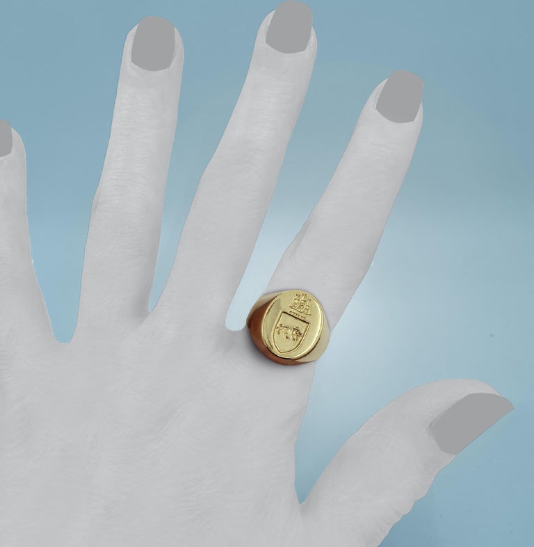 Signet Ring with Wild Boar Passant and Three-Masted Ship in 18 Karat ...