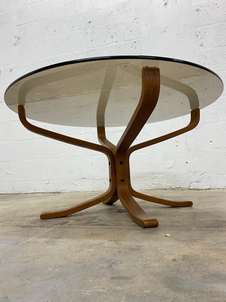 Sigurd Ressell Falcon Coffee Table with Round Smoked Glass Top for ...