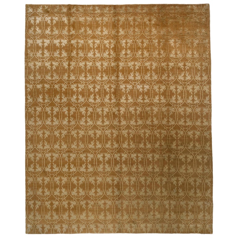 Silver and Gold Floral Area Rug For Sale at 1stDibs