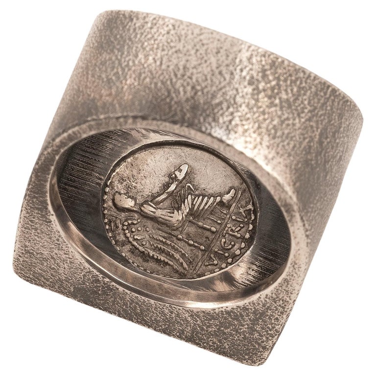 Silver and Gold Men's Ring Set with a Roman Quinarius Coin For Sale at ...