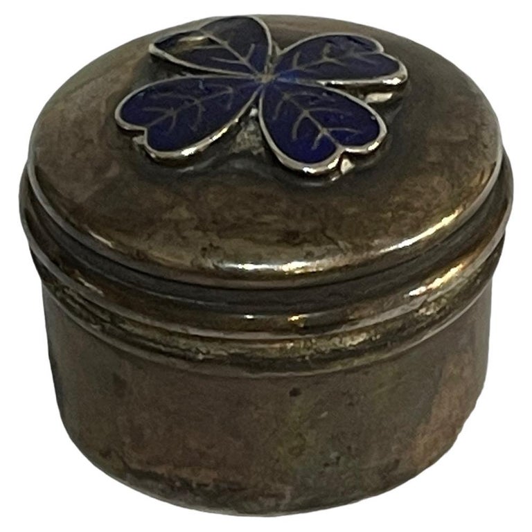 Silver box, vintage For Sale at 1stDibs