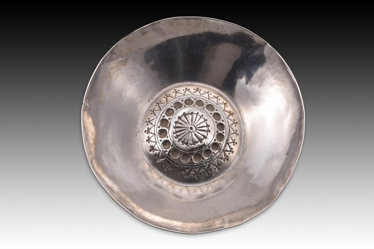 Silver Drinking Cups Set, Spain, 17th Century For Sale at 1stDibs