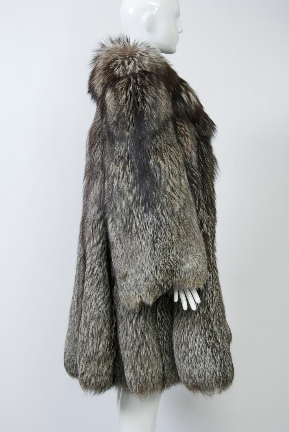 Silver Fox Coat For Sale at 1stDibs