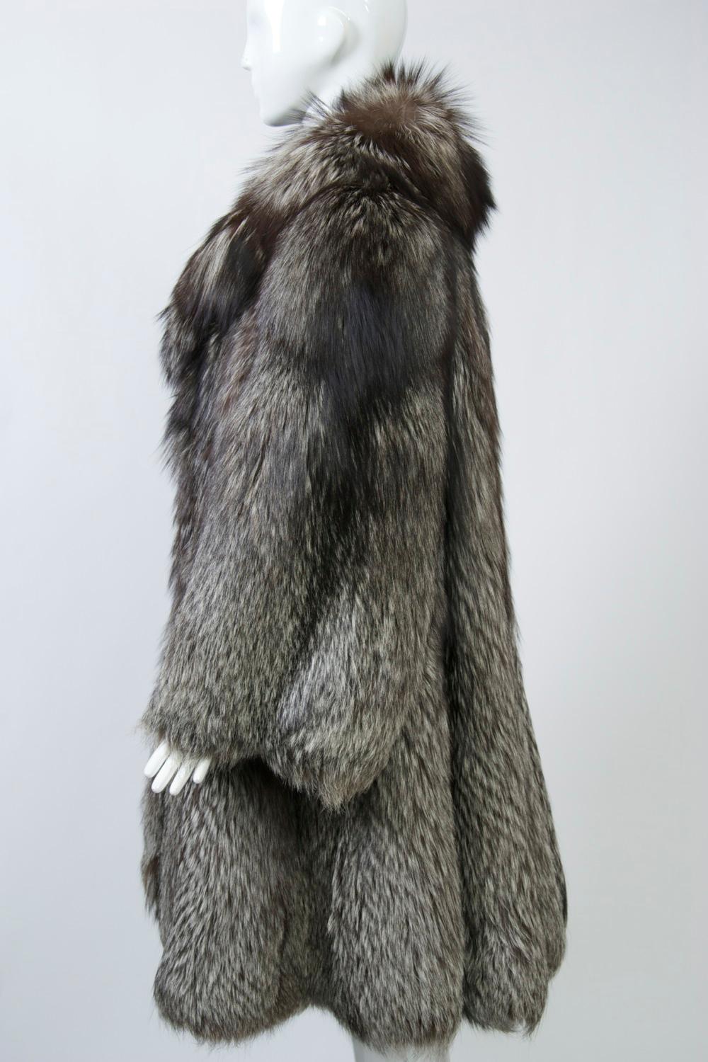 Silver Fox Coat For Sale at 1stDibs