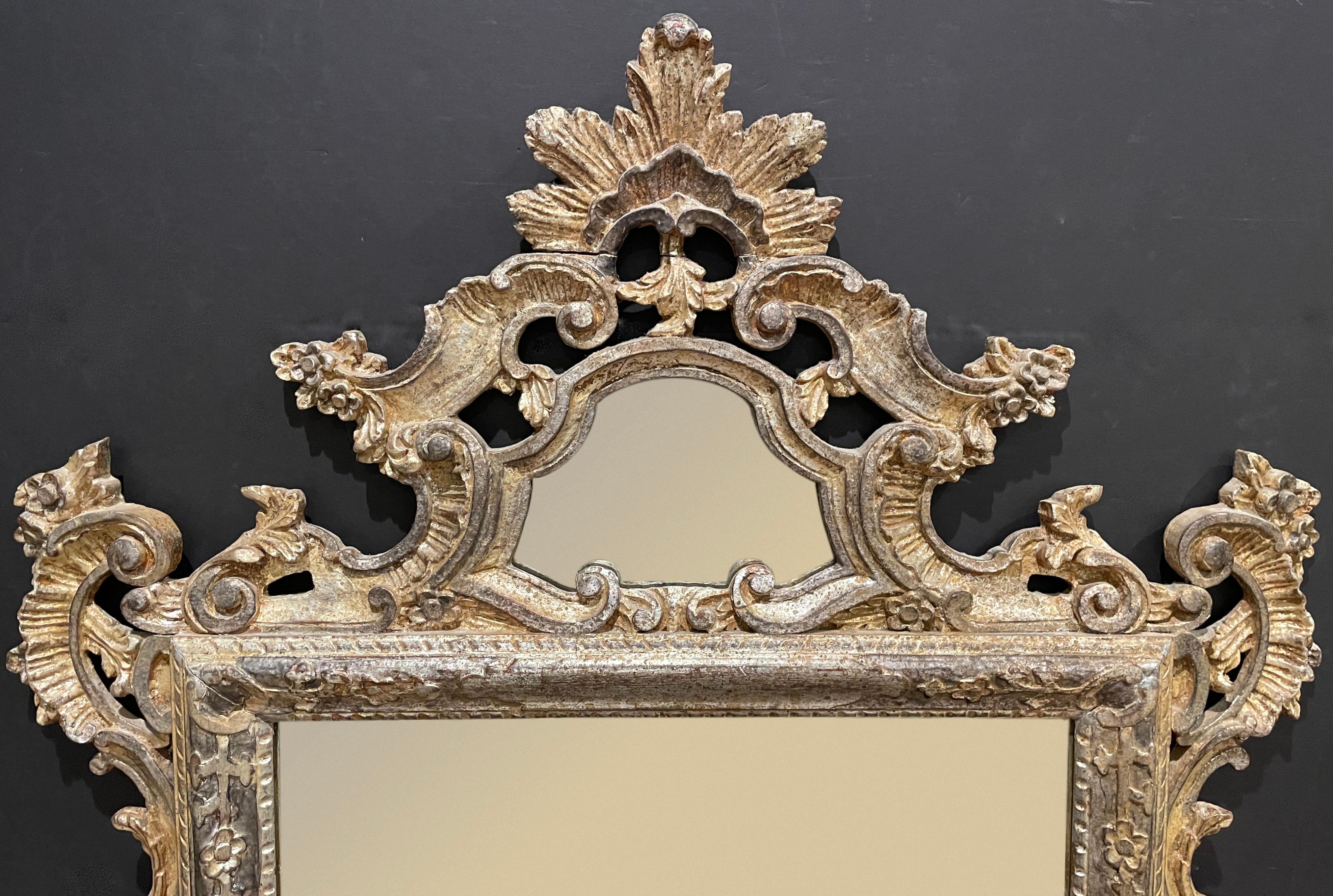 Silver Gilt Carved Venetian Rococo Mirror For Sale at 1stDibs