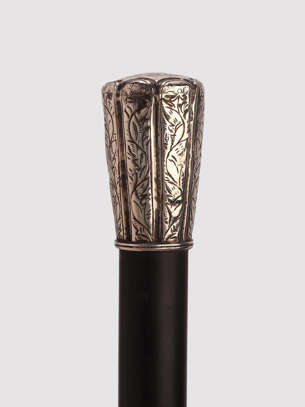 Silver handle walking stick, milord shape with leaves, France 1900. For ...