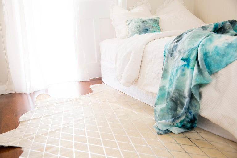 Silver Metallic Diamond Pattern Cream Cowhide Rug, Large For Sale at ...