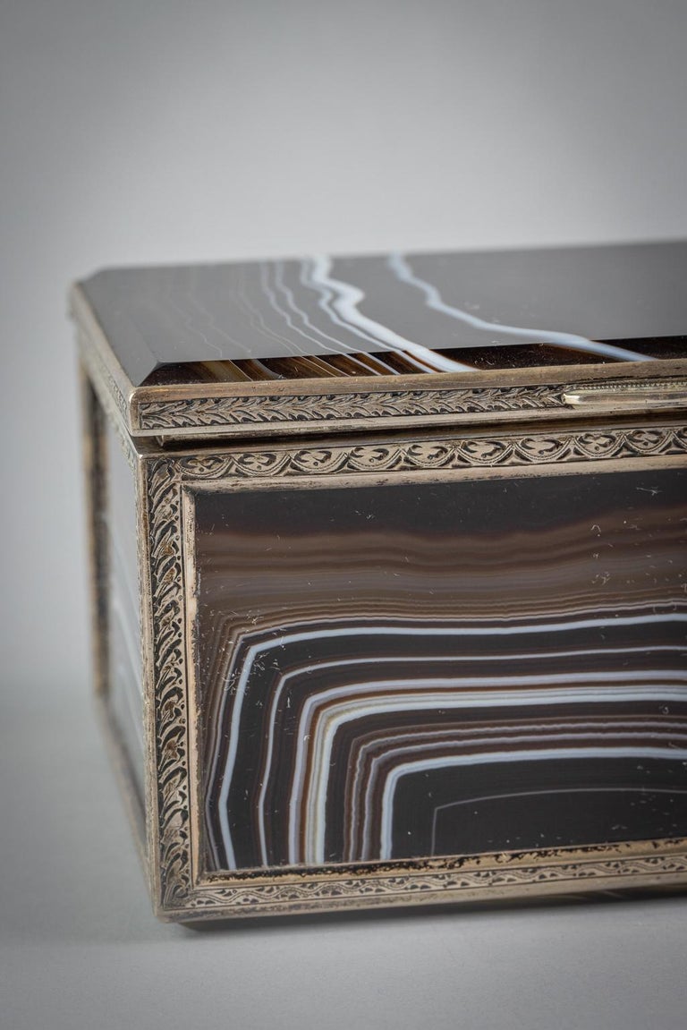 Silver Mounted Striated Agate Box, circa 1870 For Sale at 1stDibs