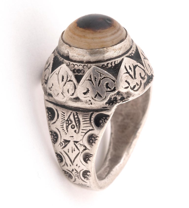 Silver and Niello Eye Agate Persian 16th Century Amulet Ring at 1stDibs