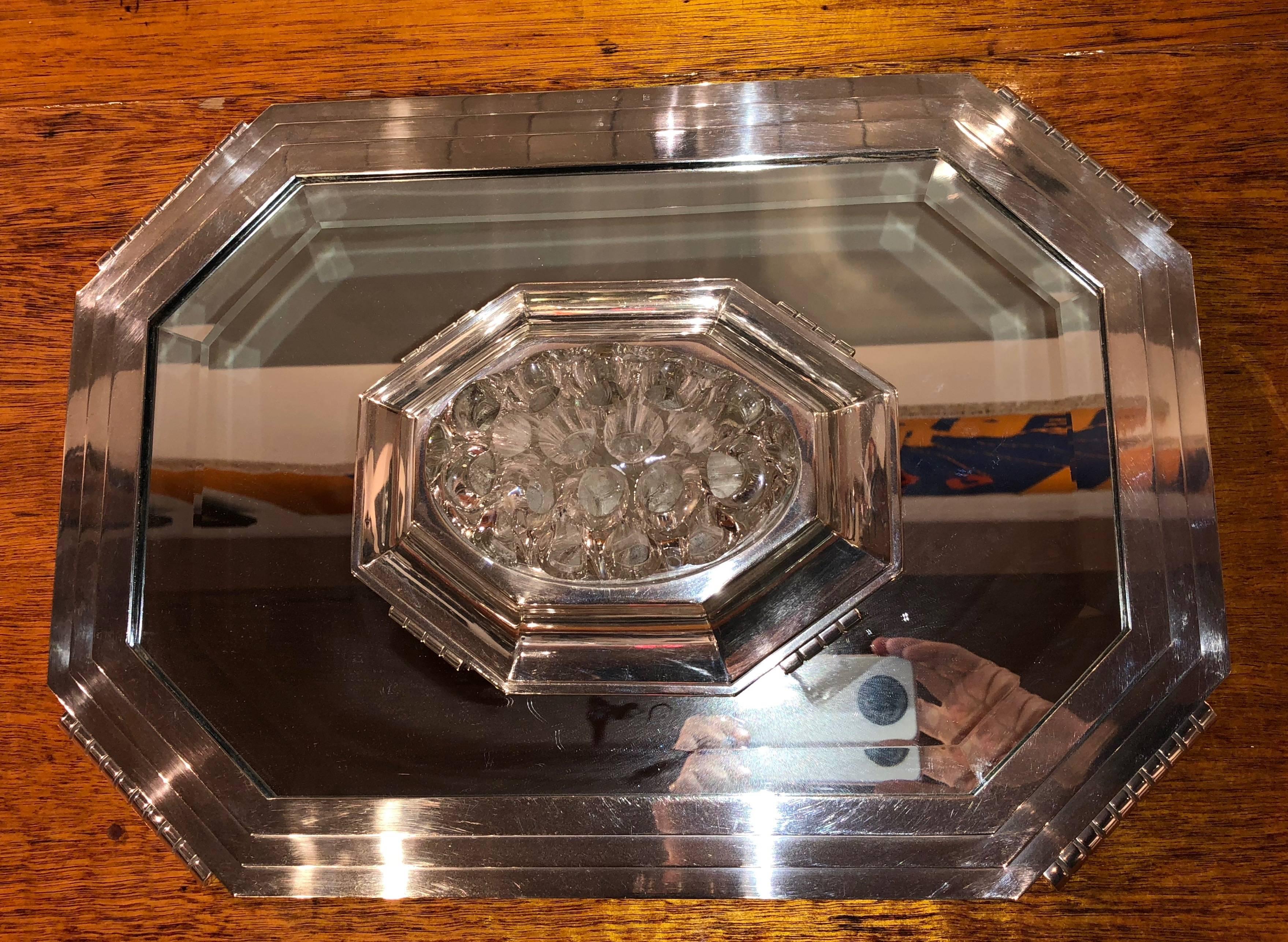 Silver Plate Modernist Mirror Tray and Floral Display at 1stDibs ...