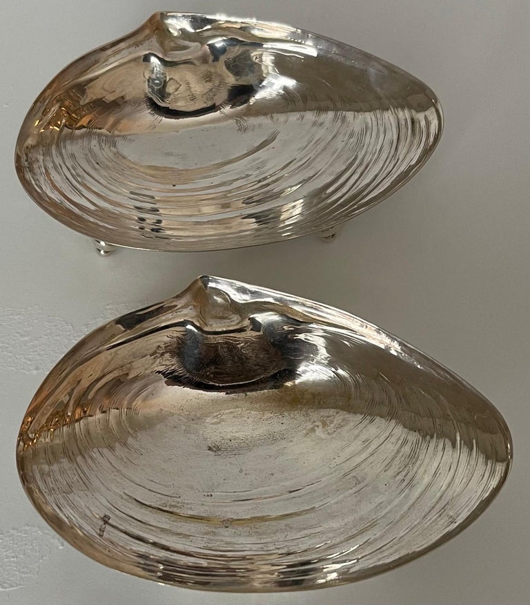 Silver Plated Shell Form Candy Dishes or Ashtrays, Pair For Sale at 1stDibs