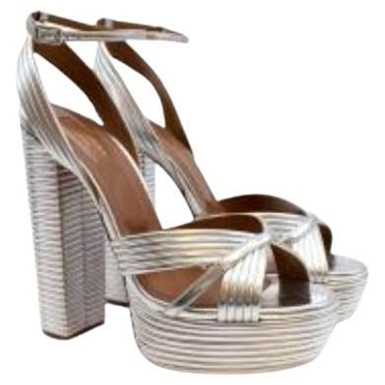 silver ribbed leather Sundance platform heeled sandals For Sale at 1stDibs