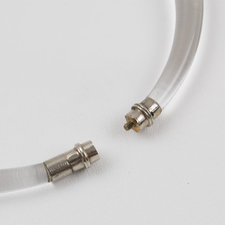 Silvered Metal and Lucite Futuristic Collar Necklace For Sale at 1stDibs