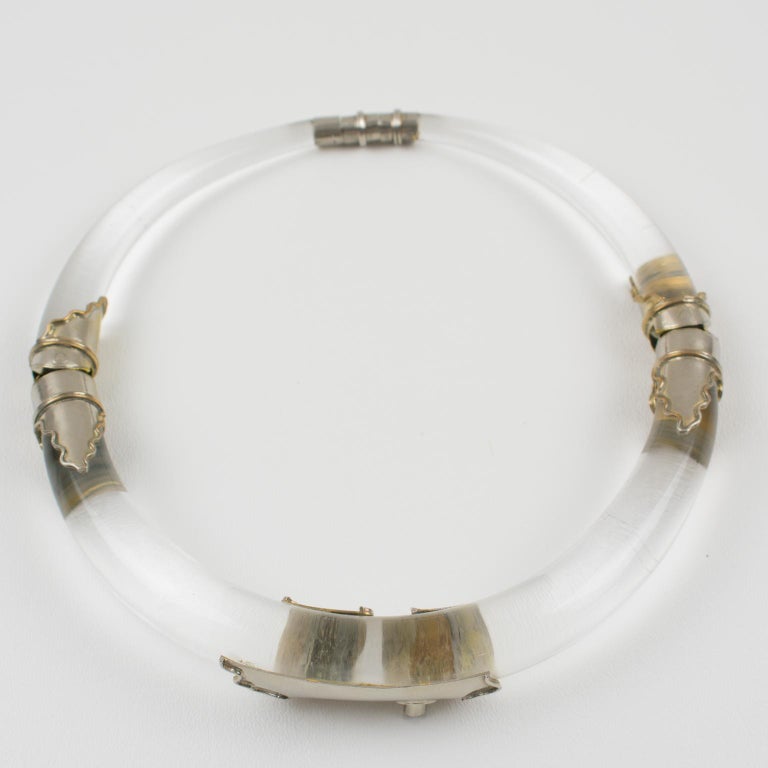 Silvered Metal and Lucite Futuristic Collar Necklace For Sale at 1stDibs