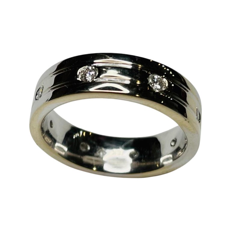Simon G 18K White Gold and Diamond Band For Sale at 1stDibs