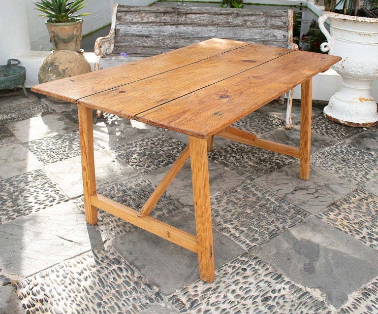 Simple Spanish Country Table in Pine Wood For Sale at 1stDibs