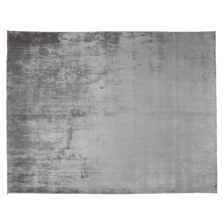 Simply Luxe Light Grey Area Rug For Sale at 1stDibs