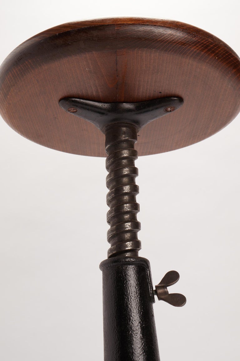 Singer Industrial Stool, USA, 1910 For Sale at 1stDibs