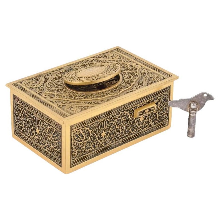 Singing Bird Music Box by Karl Griesbaum Germany For Sale at 1stDibs