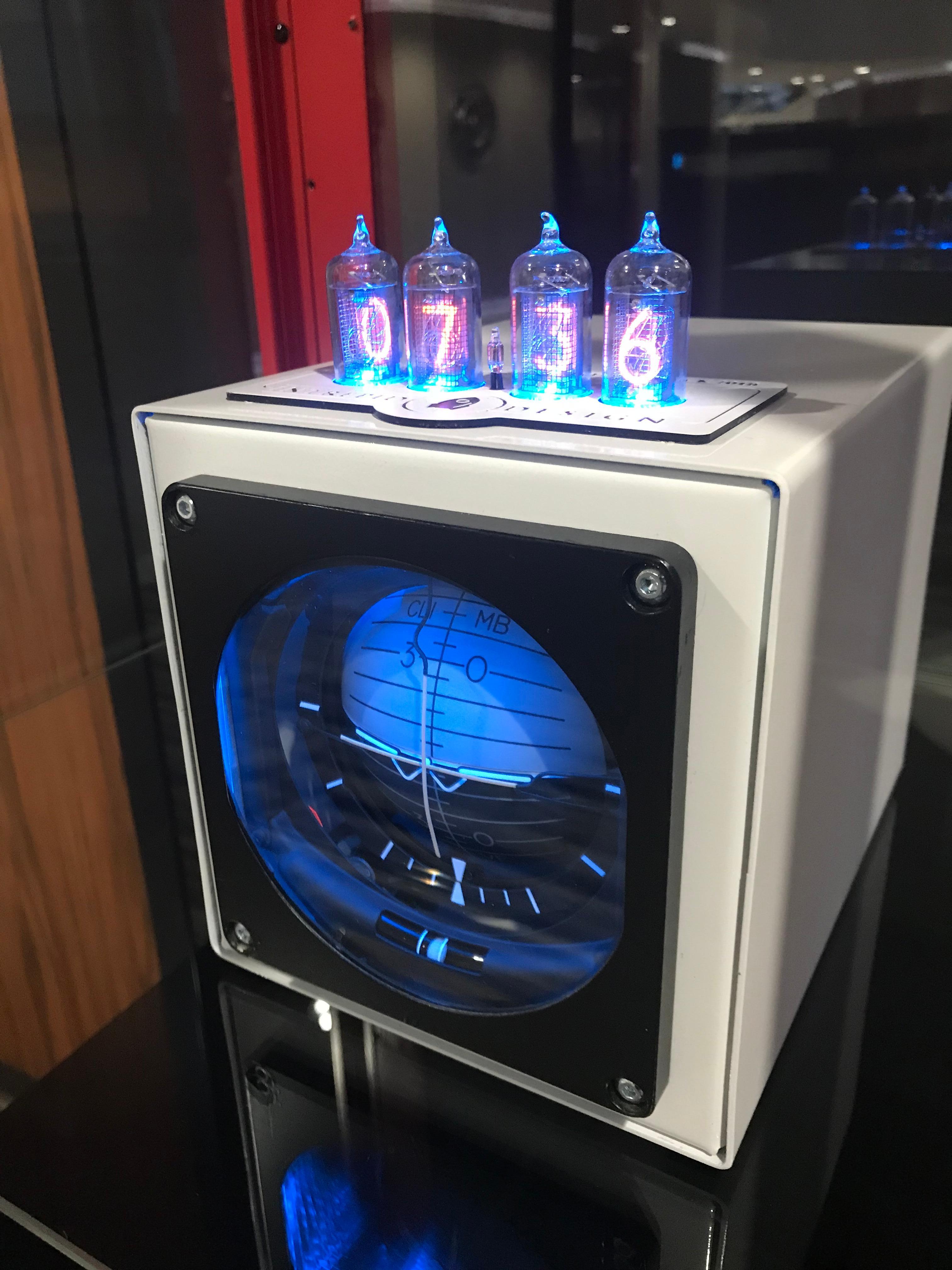 Single Large Lynx Cockpit Main Altitude Indicator Nixie Clock For Sale ...