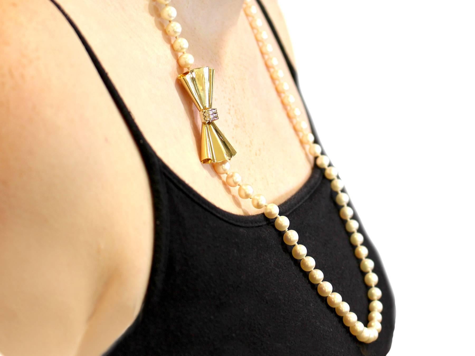 Art Deco Style Single Strand Pearl and Yellow Gold Necklace For Sale at ...