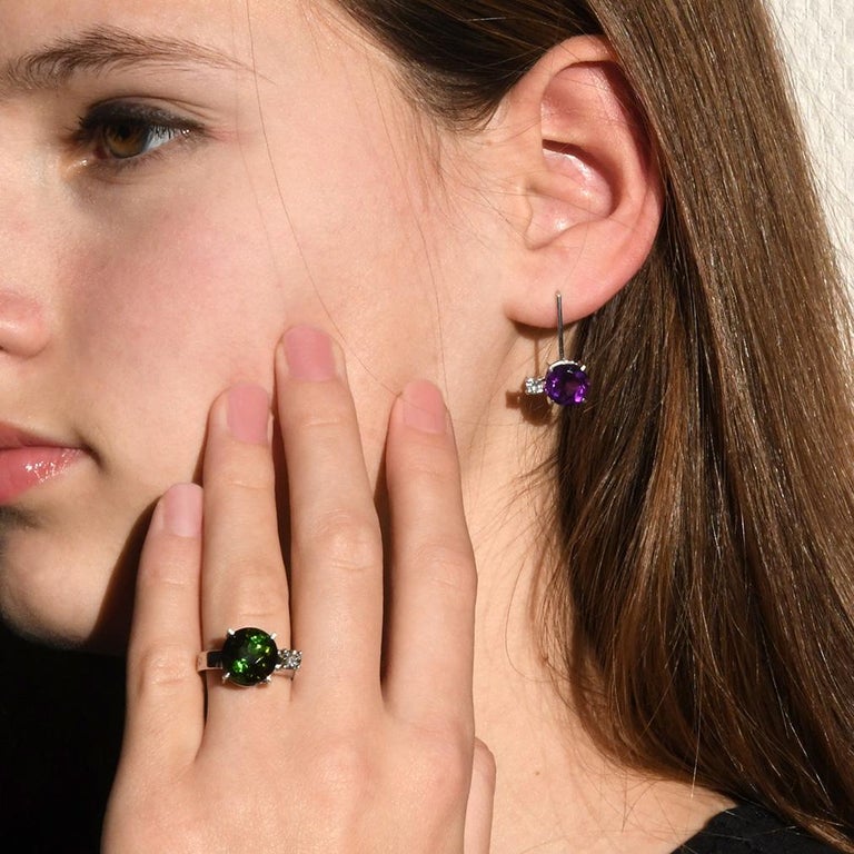 Singularity Earings with 2.5 ct Amethysts, 0.1 ct Diamonds on 18k White ...