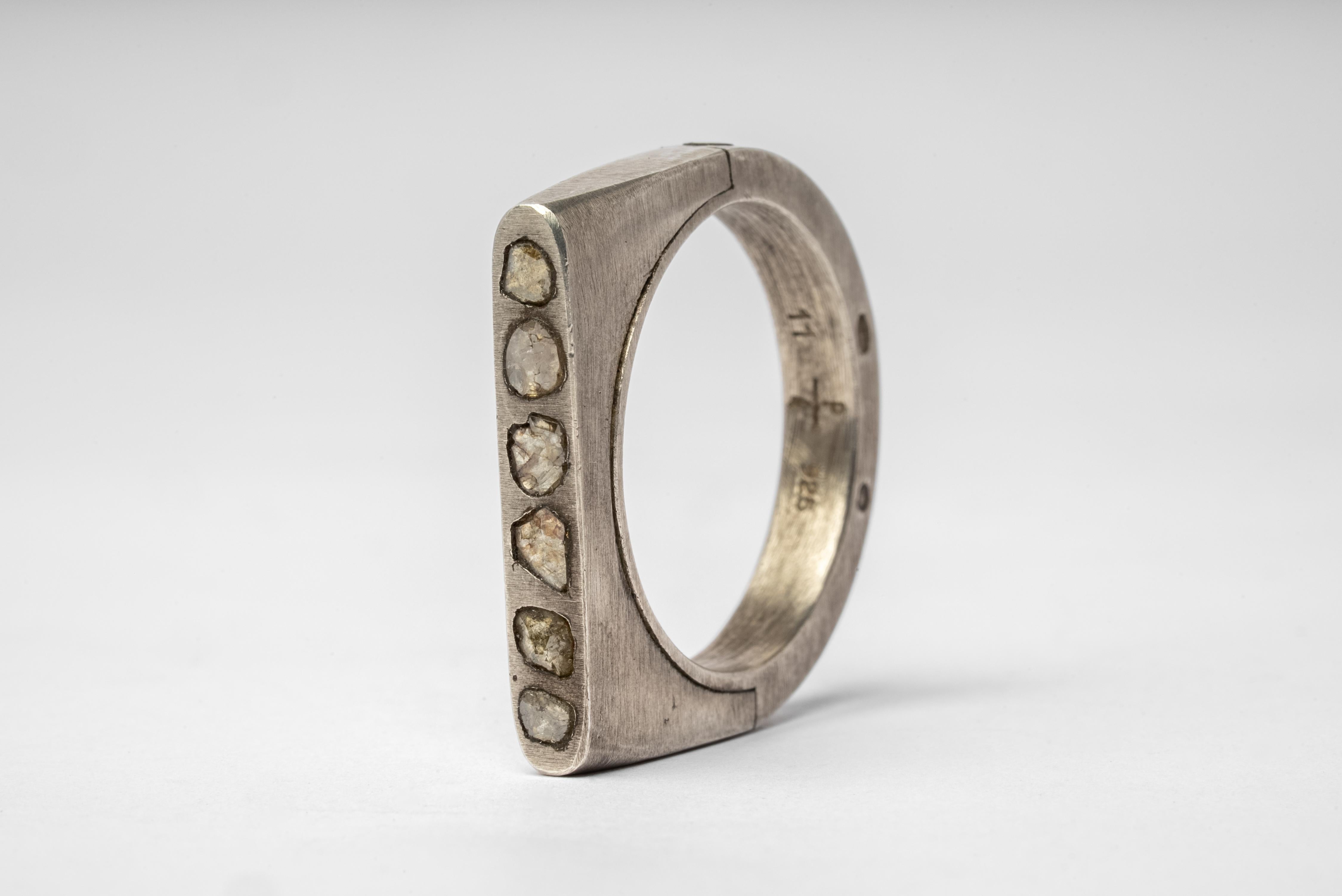 Customizable Sistema Ring (Mega Pavé, Oval, 4mm, DA+DIA) For Sale at ...