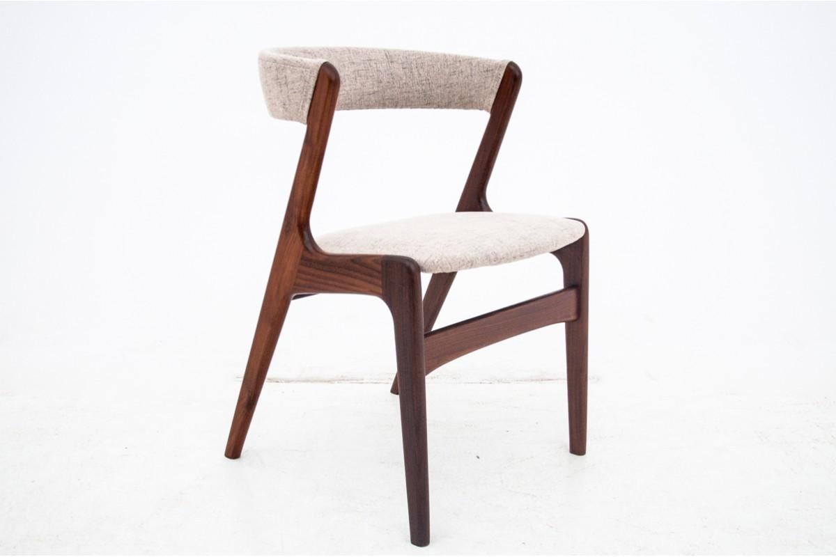 Six dining chairs, model T21 Fire, Korup Stolefabrik, Denmark, 1960s ...