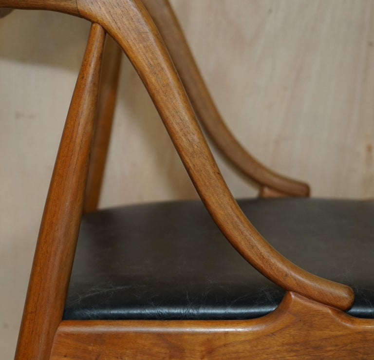Six Fully Restored Johannes Andersen Model 16 Uldum Dining Chairs Black ...
