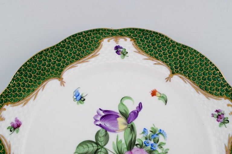 Six Herend Dinner Plates in Hand-Painted Porcelain, Dated 1941 at 1stDibs