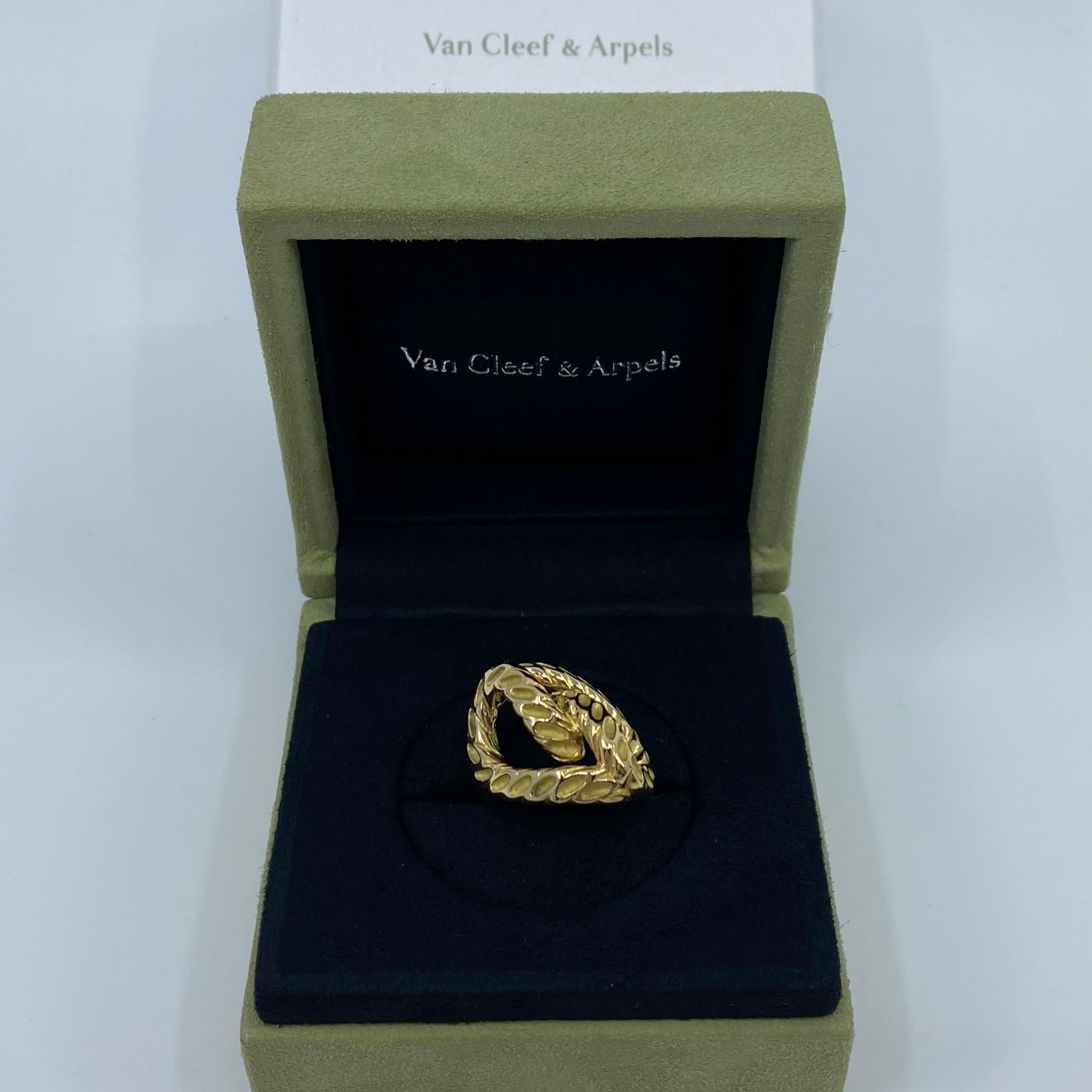 SIZING CHARGE Van Cleef and Arpels 18k Yellow Gold Braid Rope Motif ...