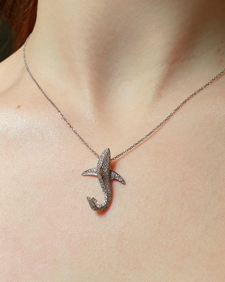 Sculptural shark pendant, 18k white gold, 268 diamonds Ges, 1.34ct, animal jewel For Sale at 1stDibs