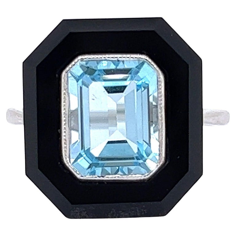Sky Blue Topaz and Onyx Ring For Sale at 1stDibs